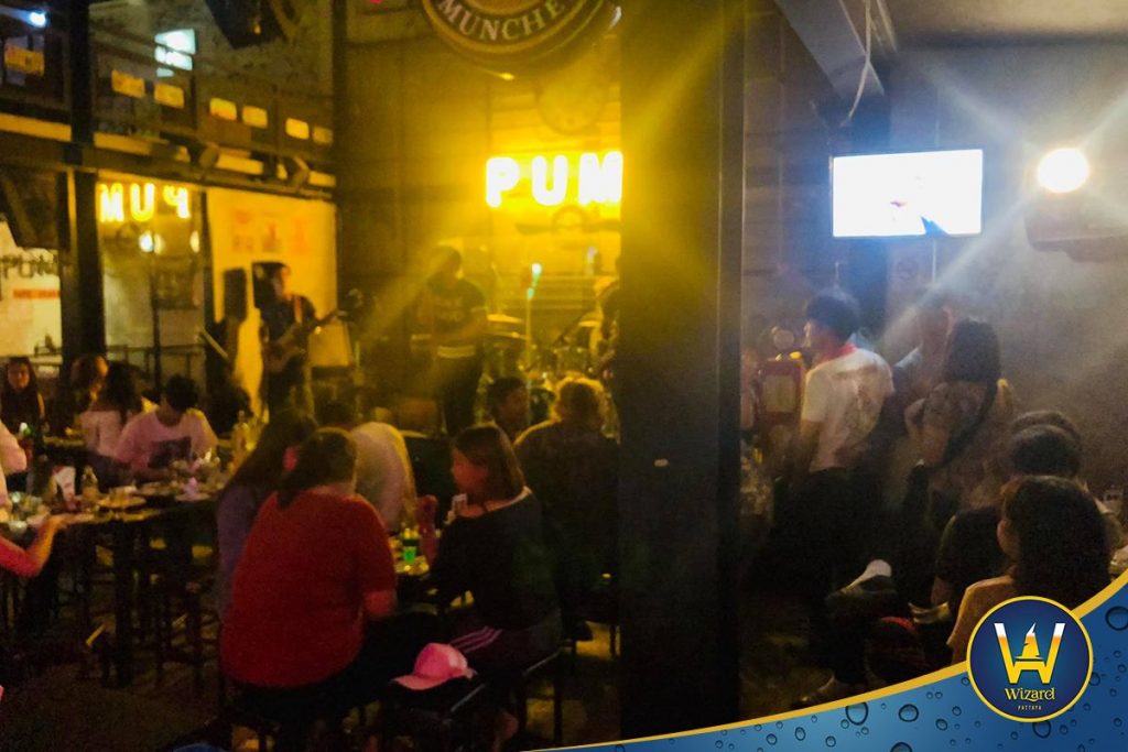 PUMP Cafe’ Station – Wizard Beer | Pattaya